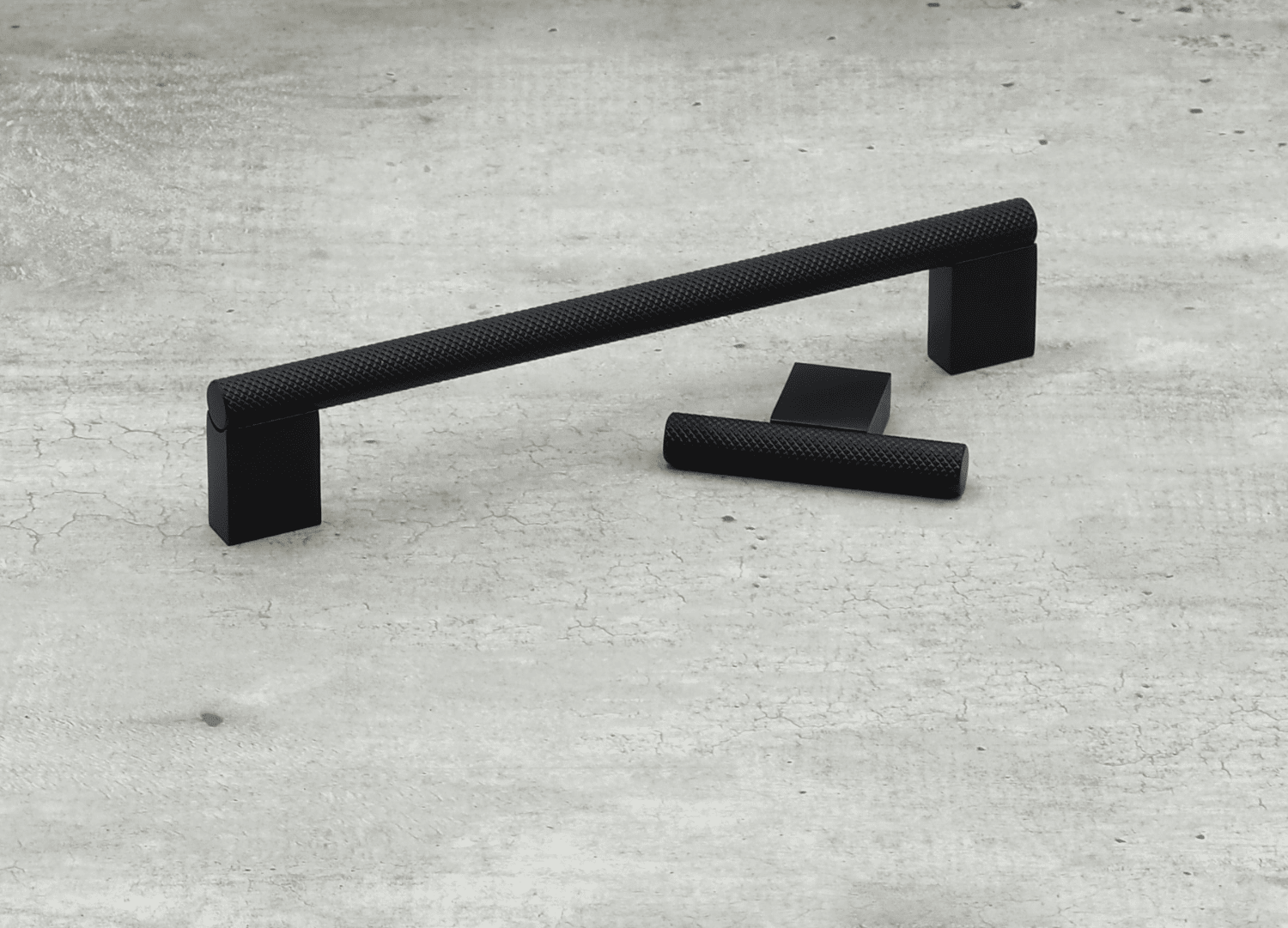 Knurled Matt Black Boss Handle - Select Components